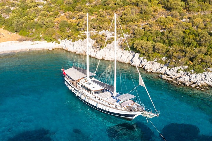 M303- 4 Cabin Gulet Yacht For Rental In Marmaris - Marmaris
