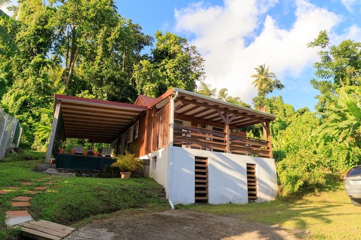 Maison Traditionnelle Avec Vue Sur Les Saintes - Guadeloupe