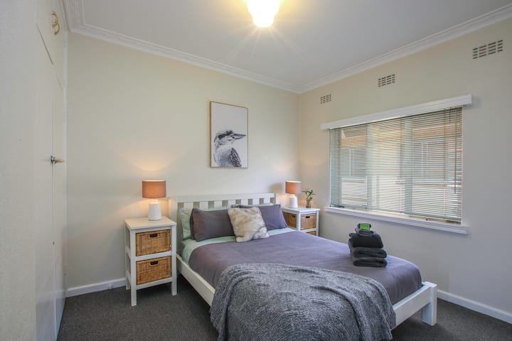 Urban Oasis In The Cbd – Your City Gem! - Albury