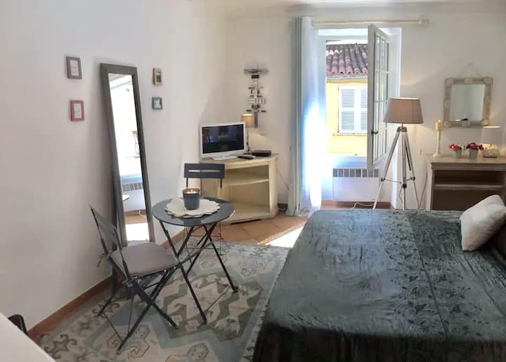 Studio Climatisé Au Coeur De St Tropez - Ramatuelle