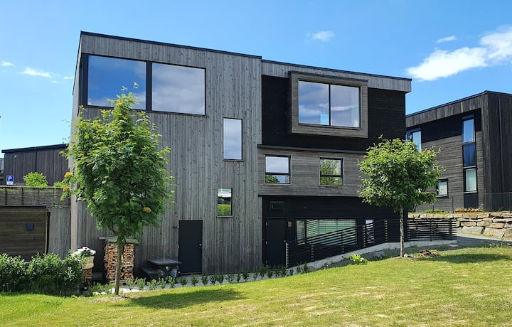Enebolig Nær Sjøen, For Familier - Kristiansand