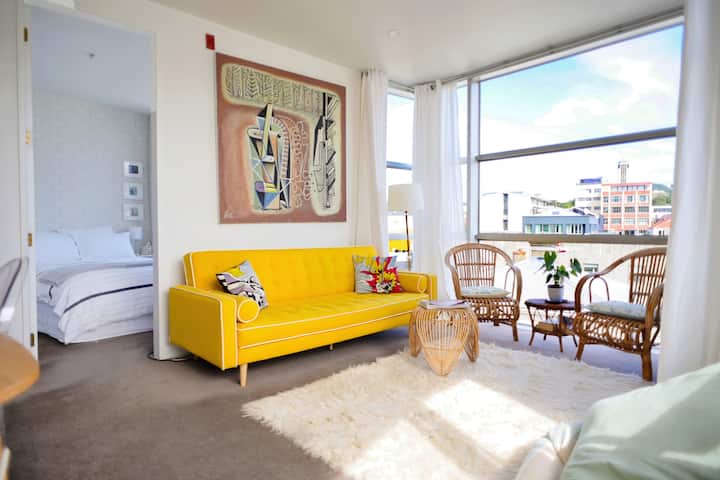 Light, Bright, Stylish And Fun - Wellington