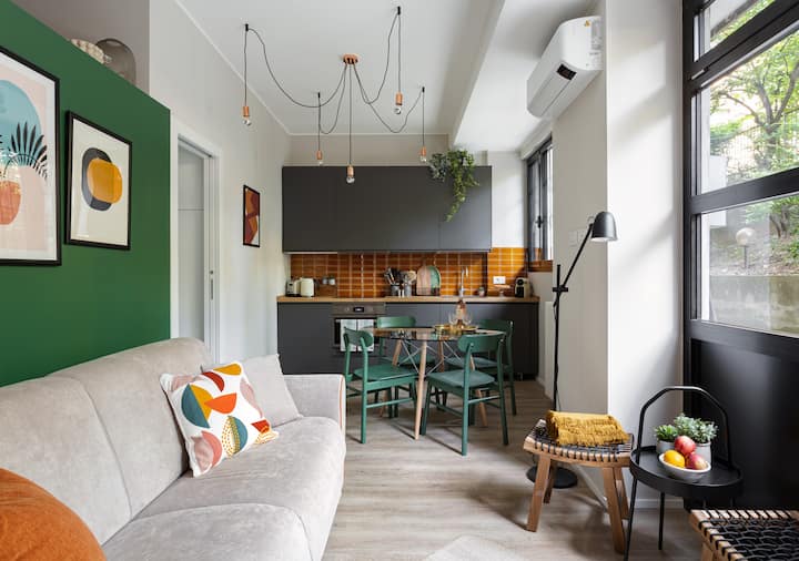 The Monte: Isola Loft Next To Metro - Milan