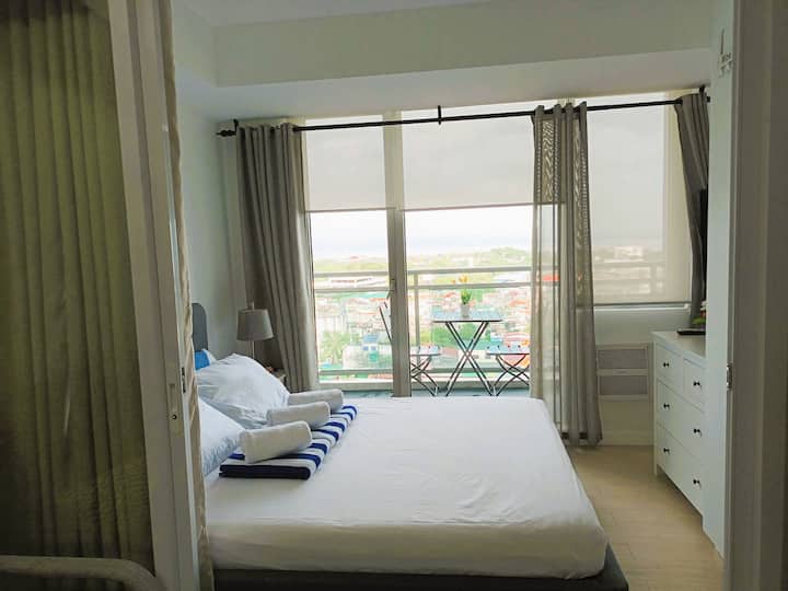Staycation At Azure Urban Resort - 1br City View - Parañaque