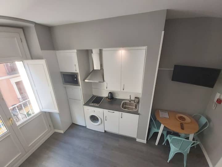 Paza Mayor Duplex Apartement (C/cava Baja) - Madrid