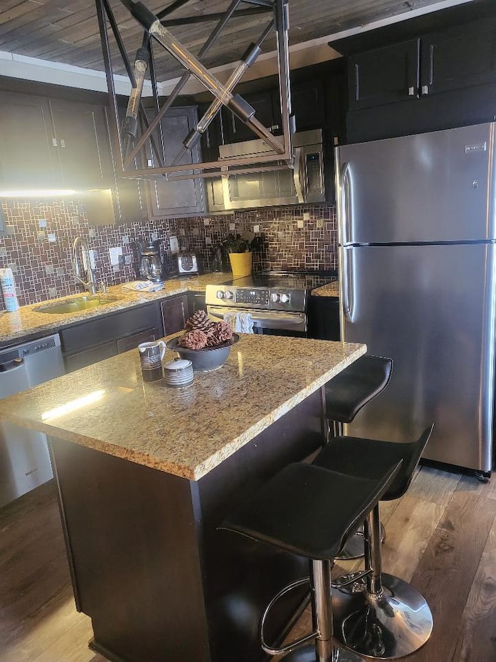 Highly Reno'd Studio Condo W/ Airfry Oven - Granby, CO