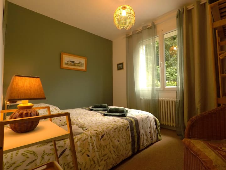 The Valley Room With A Garden View Near Dinan Port - Dinan