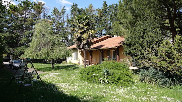 Maison De 120m² Avec Parc Arboré - Hauterives