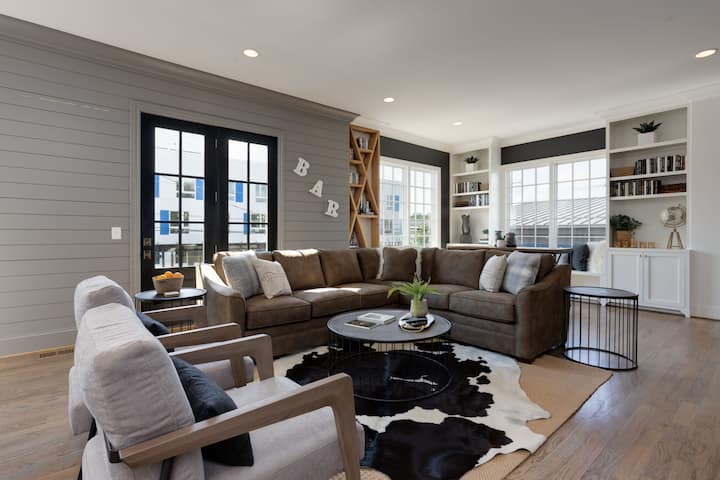 Weho Premium Townhome | Walk To Downtown + More - Nashville, TN