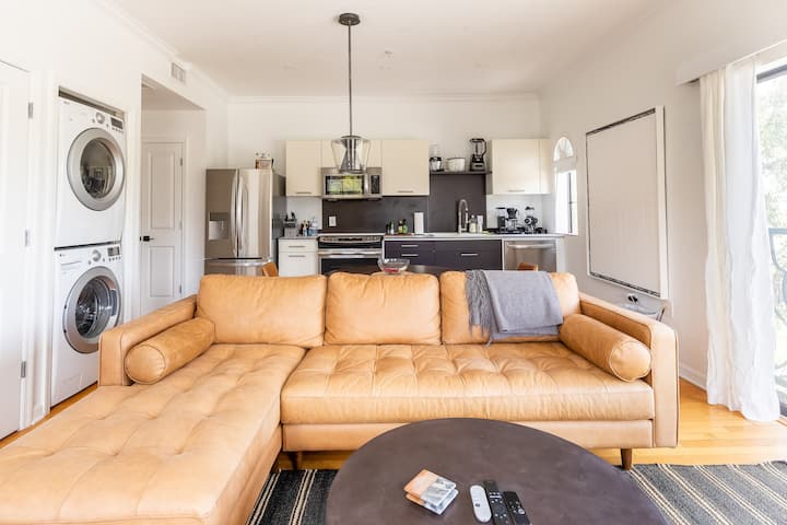 1br/1bath Downtown - Newly Renovated Premier Apt. - Gainesville, FL