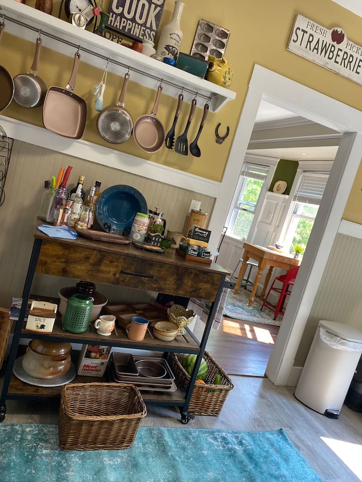 Home By The Creek (Veteran Owned) - Bear Mountain, NY