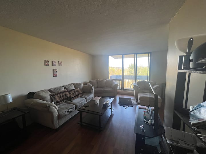 Very Close To The Mall & Bus’s - Halifax