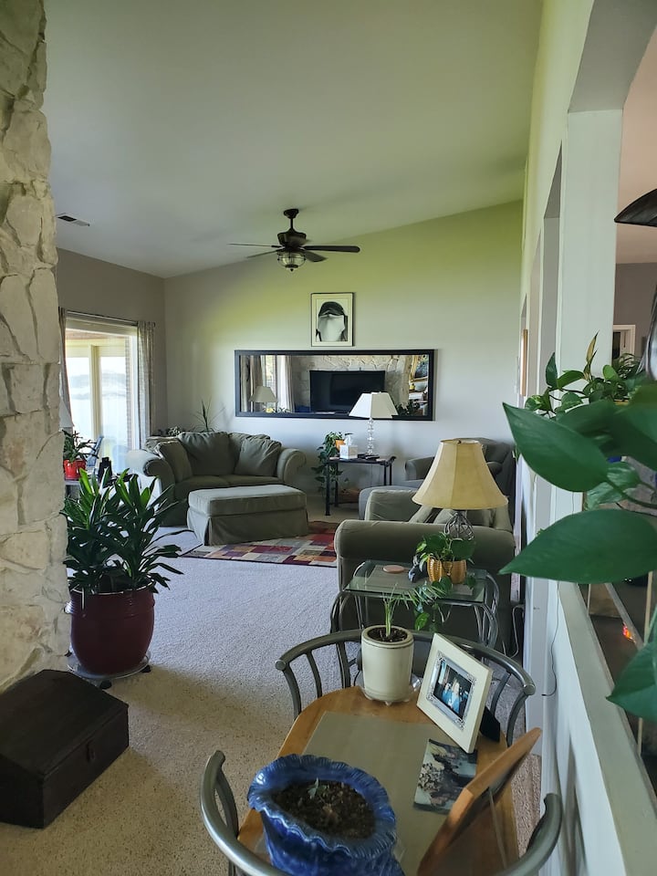 Fort Rhonderosa Suite 2 - Moses Lake, WA