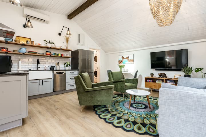Lovely North End Guesthouse - Boise, ID