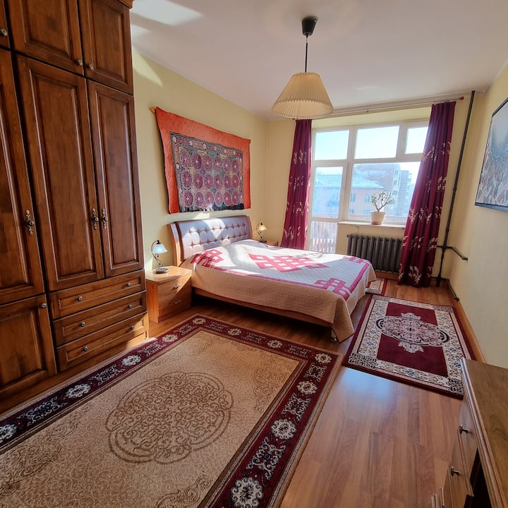 Goyo Apartment - Peace Avenue, Ulaanbaatar - China