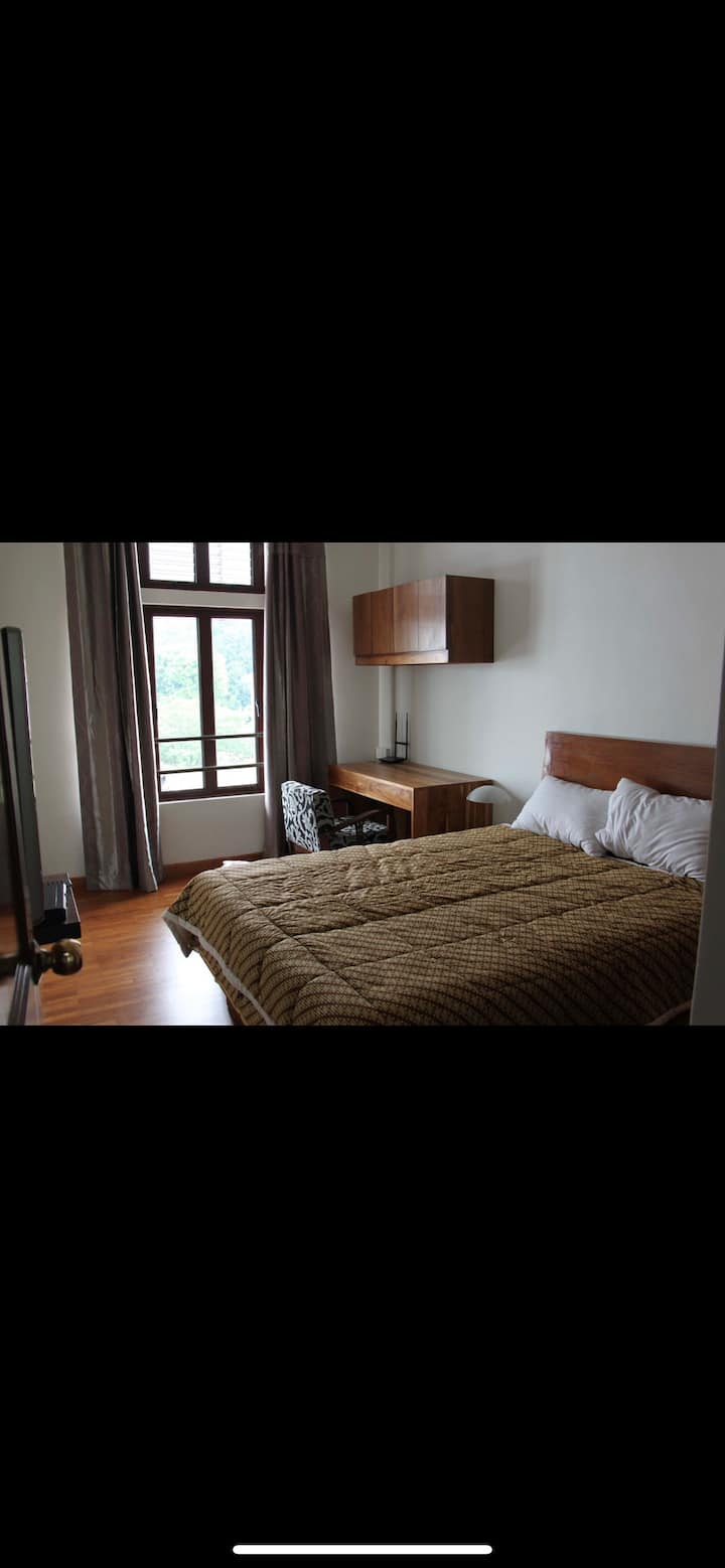 Cosy Balinese Private Room For Rent - Singapore