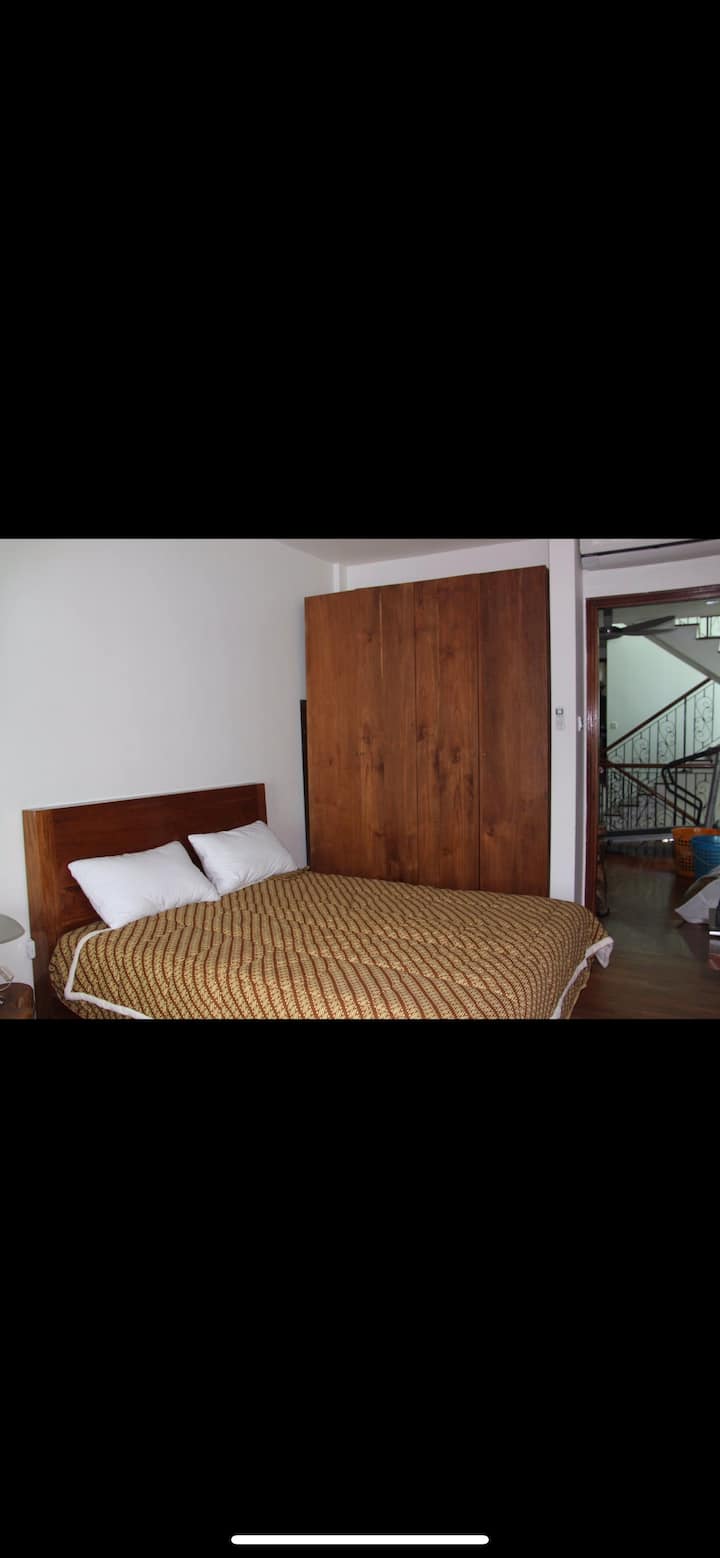 Cosy Balinese Private Room For Rent - Singapour