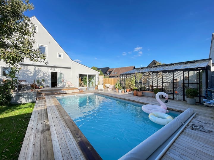 Personal Pool Villa In Central Malmö - Malmö