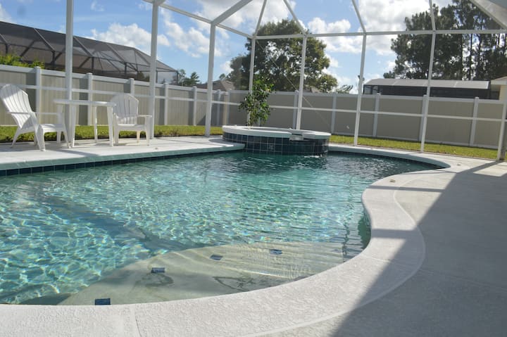 **Pool Home** Sun & Beach-5-bed 3-ba-come Relax*) - Palm Coast, FL