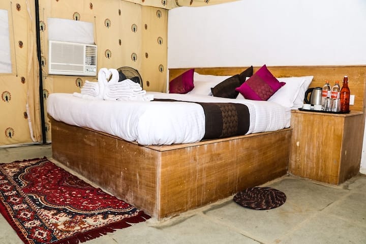 Desert Resort Camp - Jaisalmer