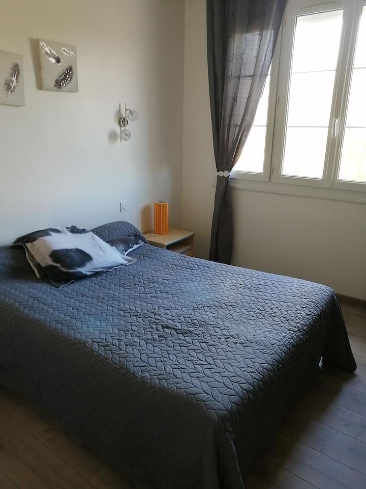 Chambre Tout Conford, + Petit Déjeuner - Montargis