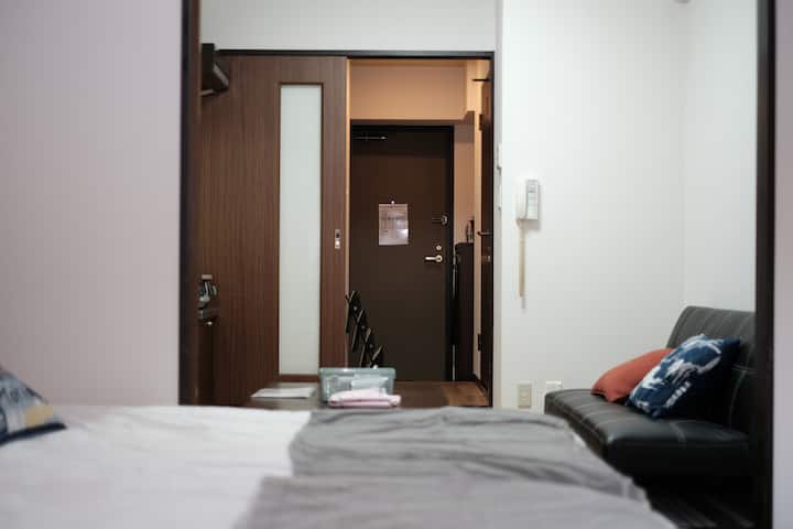 【4ppl/4f】7 Min To Nihonbashi Sta/48 Min To Kix/1dk - Osaka