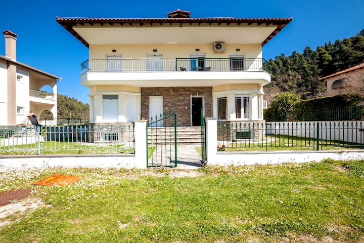 1000 Pine Trees Maisonette Fourka!!! - Chalkidiki