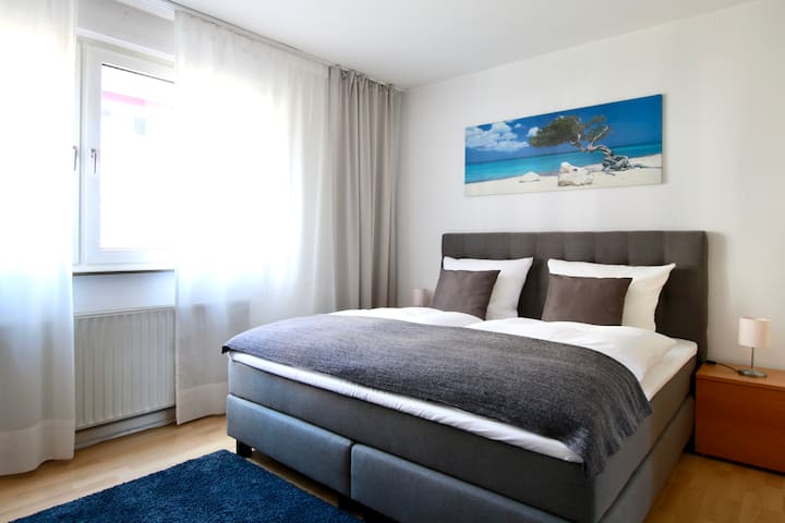 Apartment With Balcony In Popular Ehrenfeld - Keulen