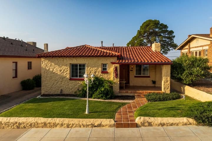 A Luxury Vintage Home In El Paso W/king Mbr Suite - El Paso, TX