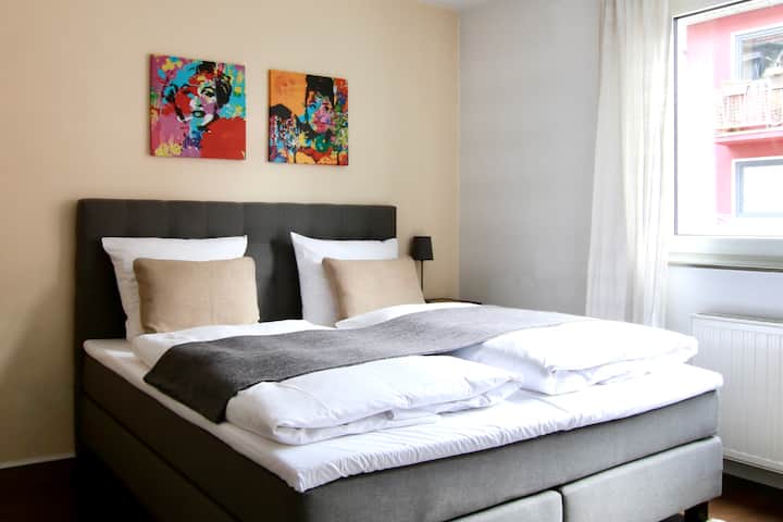 1-bedroom Apartment With Balcony In Ehrenfeld - Cologne