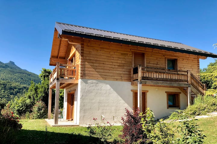 Appart. 50m2 Vue Jardin 4-5 Pers. Chalet Charme - Lac d'Aiguebelette