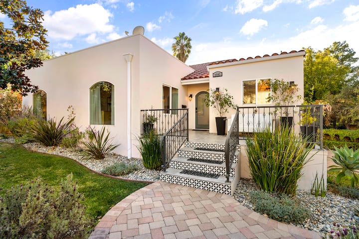 Silver Lake Meadow Retreat/mins. To The Reservoir! - Los Angeles, CA