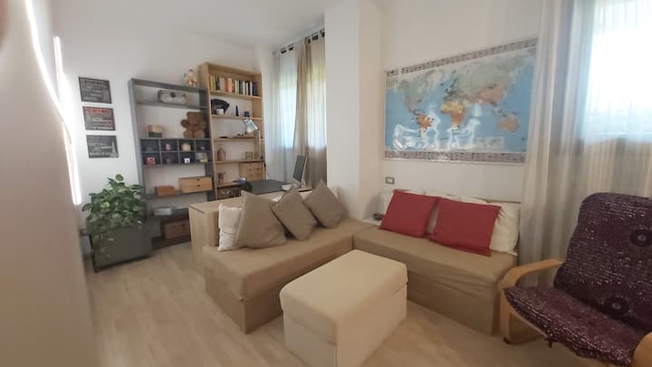 Parkside Retreat Closed To Monza Autodrome - Monza