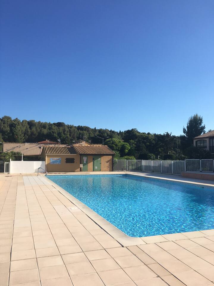 Charmante Maison** Toute éQuipée Avec Piscine - Leucate