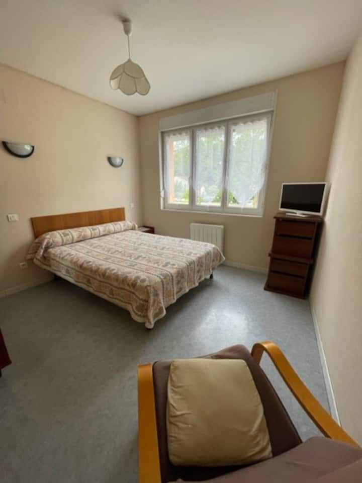 Meublés Aux Abeilles N° 6 / 74 - Bourbonne-les-Bains