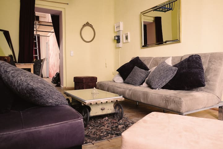 Appartement D'artiste Bohême - Neukölln - Berliini