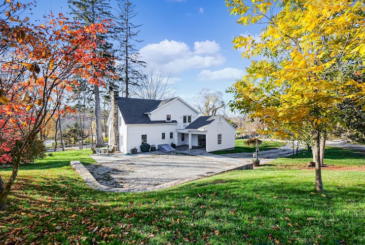 Farmhouse & Private Yard - Brewster, NY