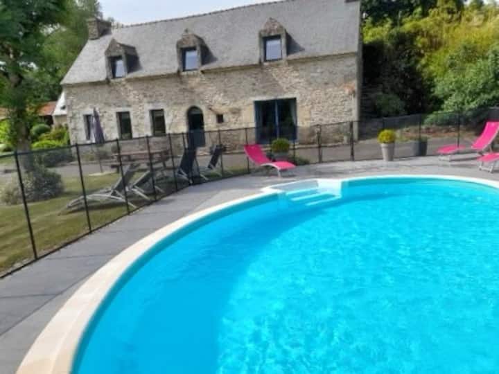 Longère Avec Piscine Dans La Vallée Du Blavet - Languidic