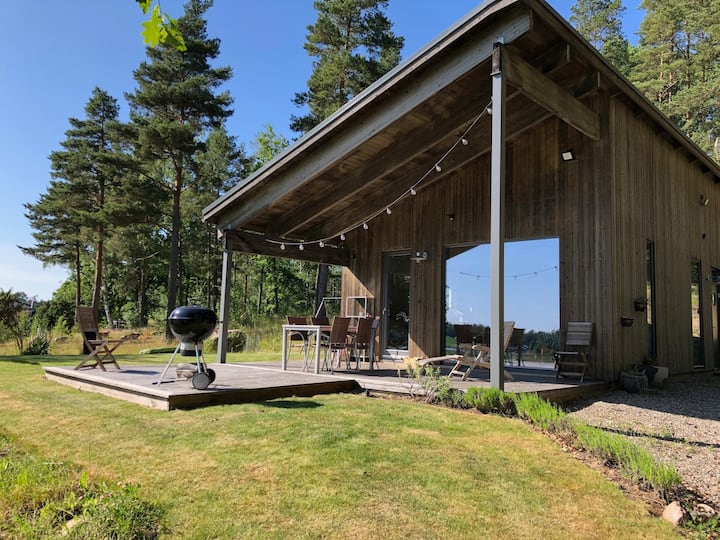 Mysig Stuga I Skogsglänta Med Utsikt - Sweden