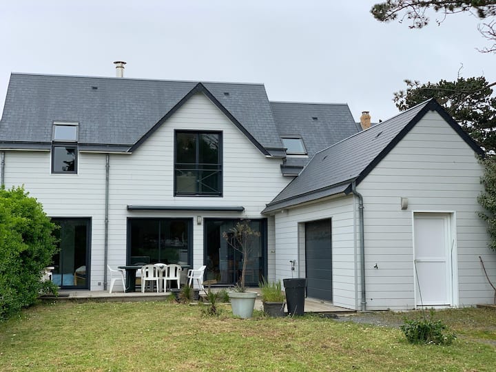 Hauteville Sur Mer&nbsp;: Maison à 1 Min De La Plage - Hauteville-sur-Mer