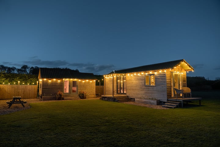 The Cowshed Kabins - Petersfield