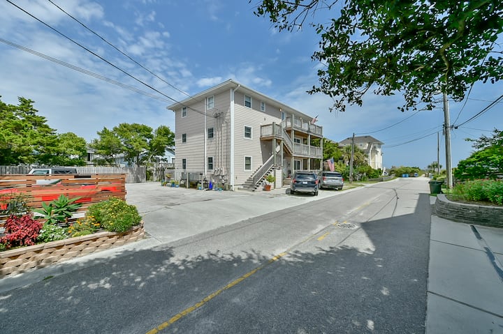 Wrightsville Getaway | Unbeatable Location & Views - Wrightsville Beach, NC