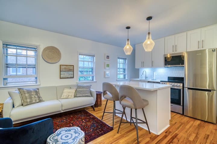 Stunning 1 Br Suite In Washington Square West! - Philadelphia, PA