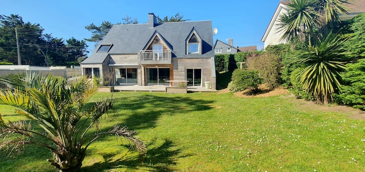 Villa For 12 People 100 Metres From The Beach - Agon-Coutainville