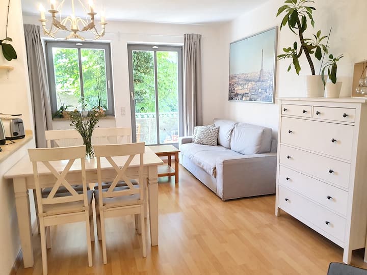 2 Room Apt. In The Heart Of Neustadt With Balcony - Dresden