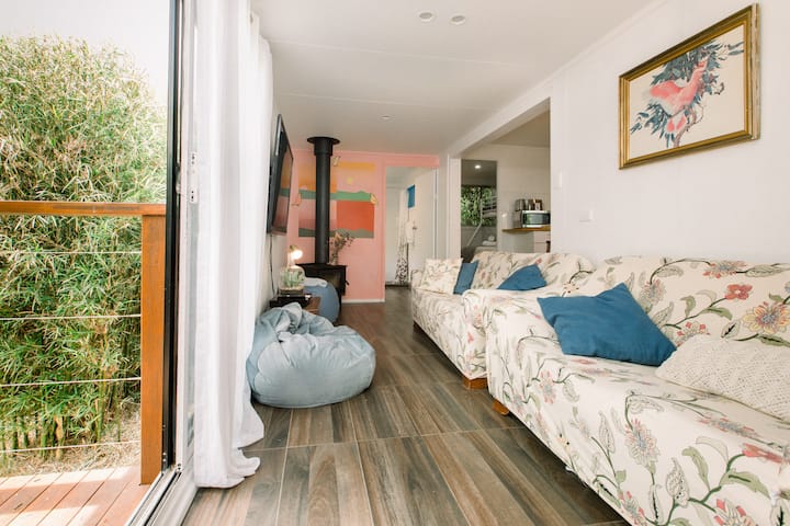 Orchard Cottage | Organic Farm 10 Mins To Beach - Noosa