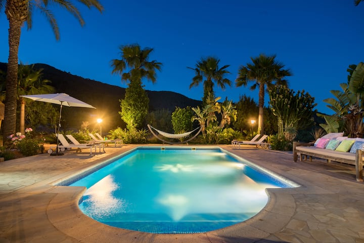 Villa Familiale, Piscine Chauffée, Airco & Vue Mer - Santa Eulària des Riu