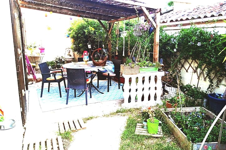 Petite  Villa  Vacances  Près De La  Mer & De Sete - Frontignan