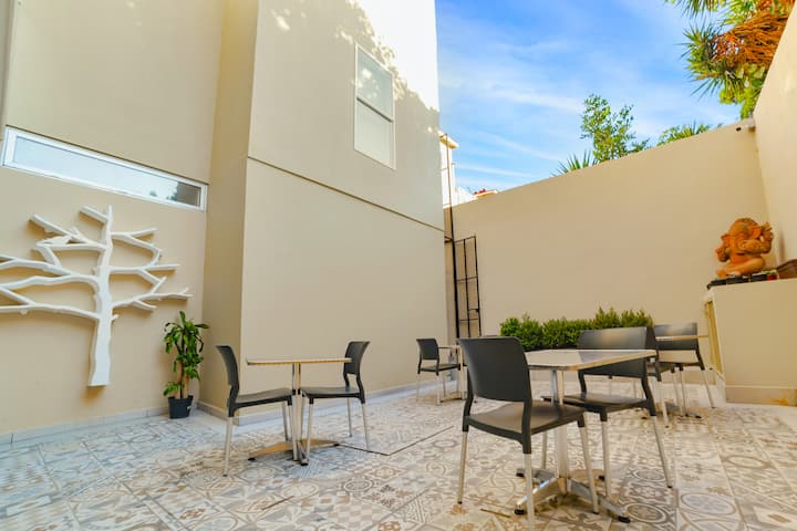 Unwind Studio W/desk Near To Pedeast/west - Tijuana