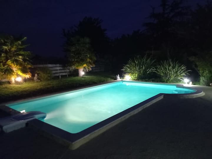 Villa  Balinea 230 M2  Piscine - Blaye